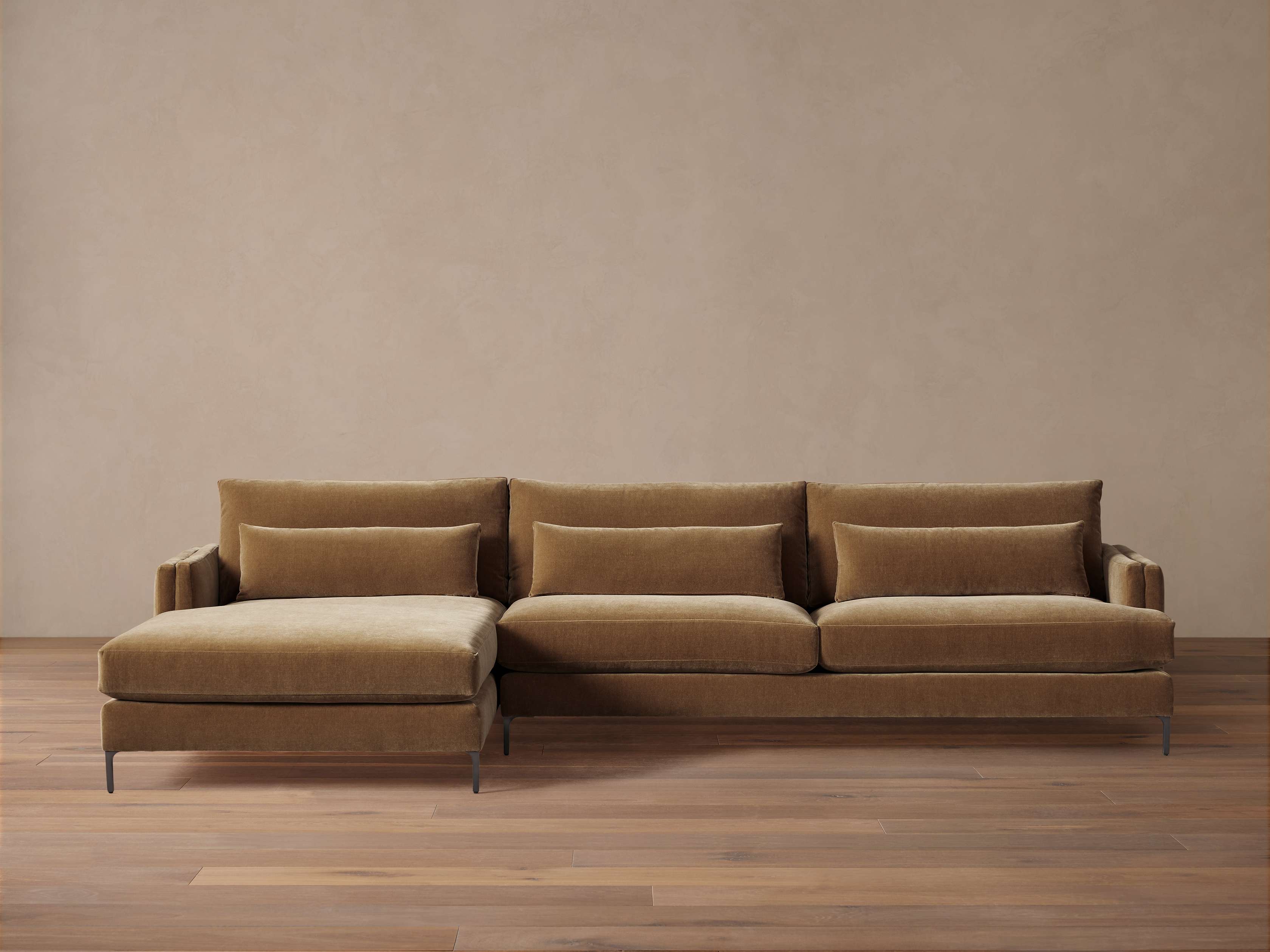 Sumner Two-Piece Chaise Sectional – Arhaus
