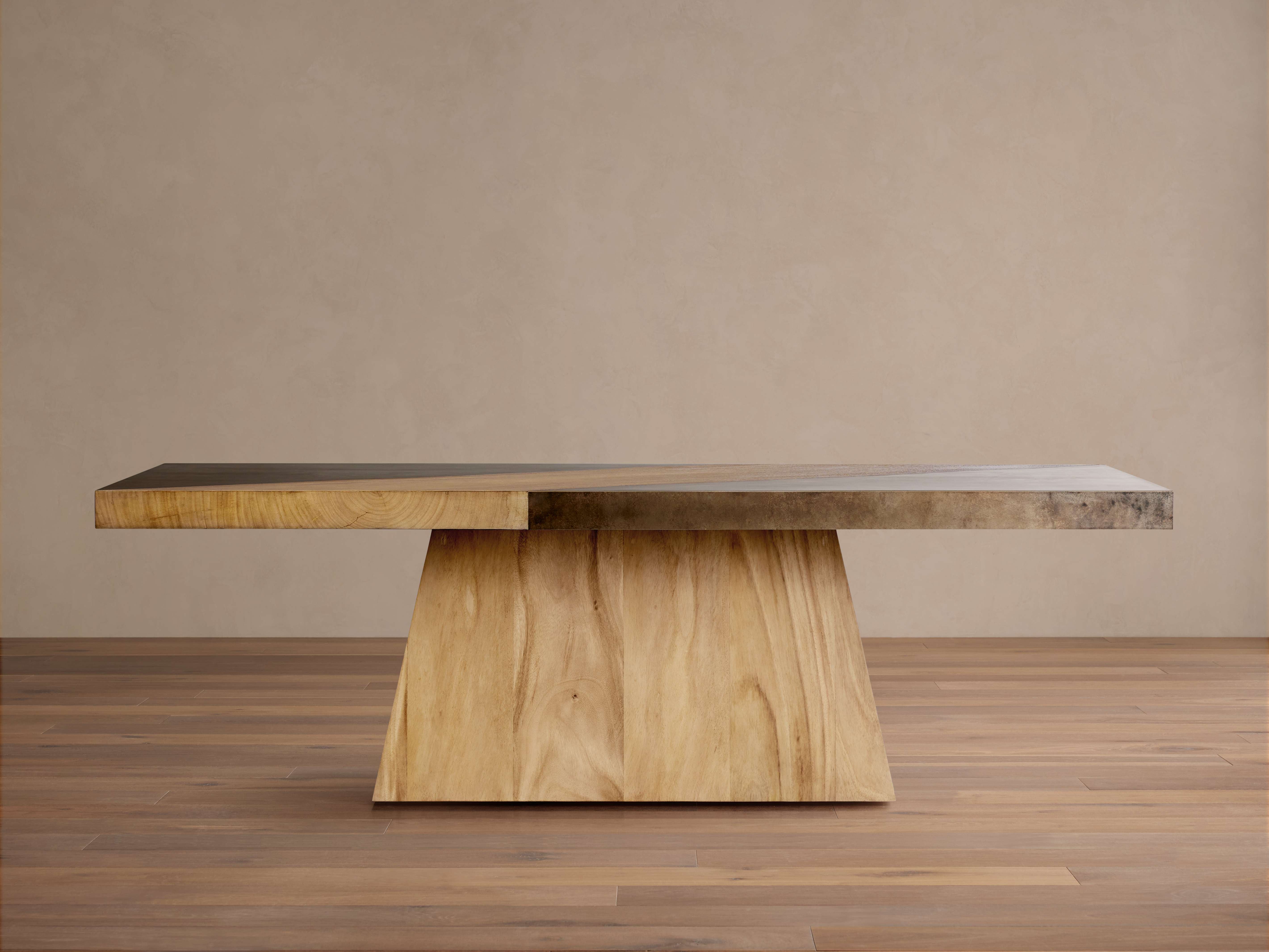 Almeria Dining Table – Arhaus