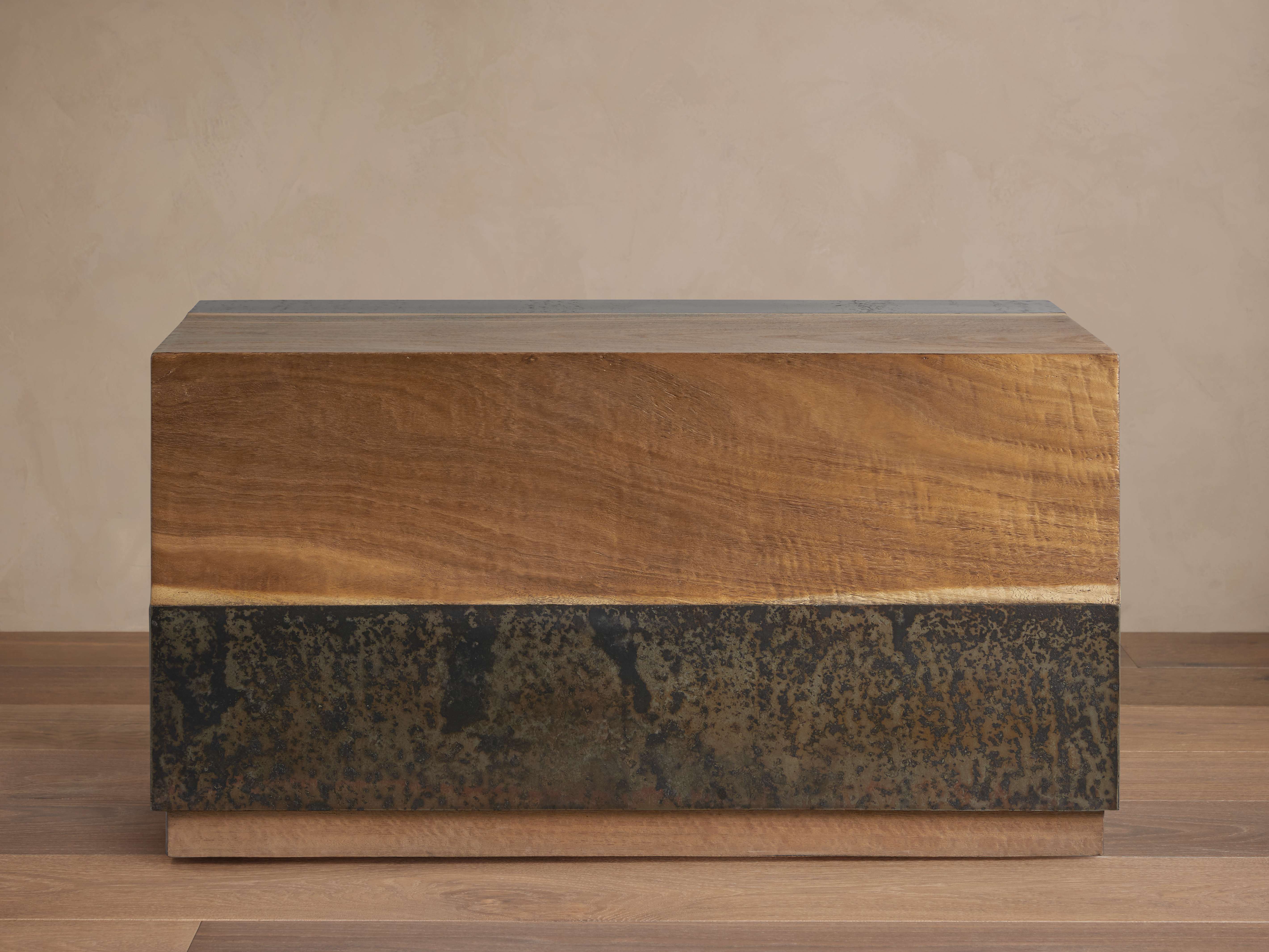 Acacius End Table – Arhaus