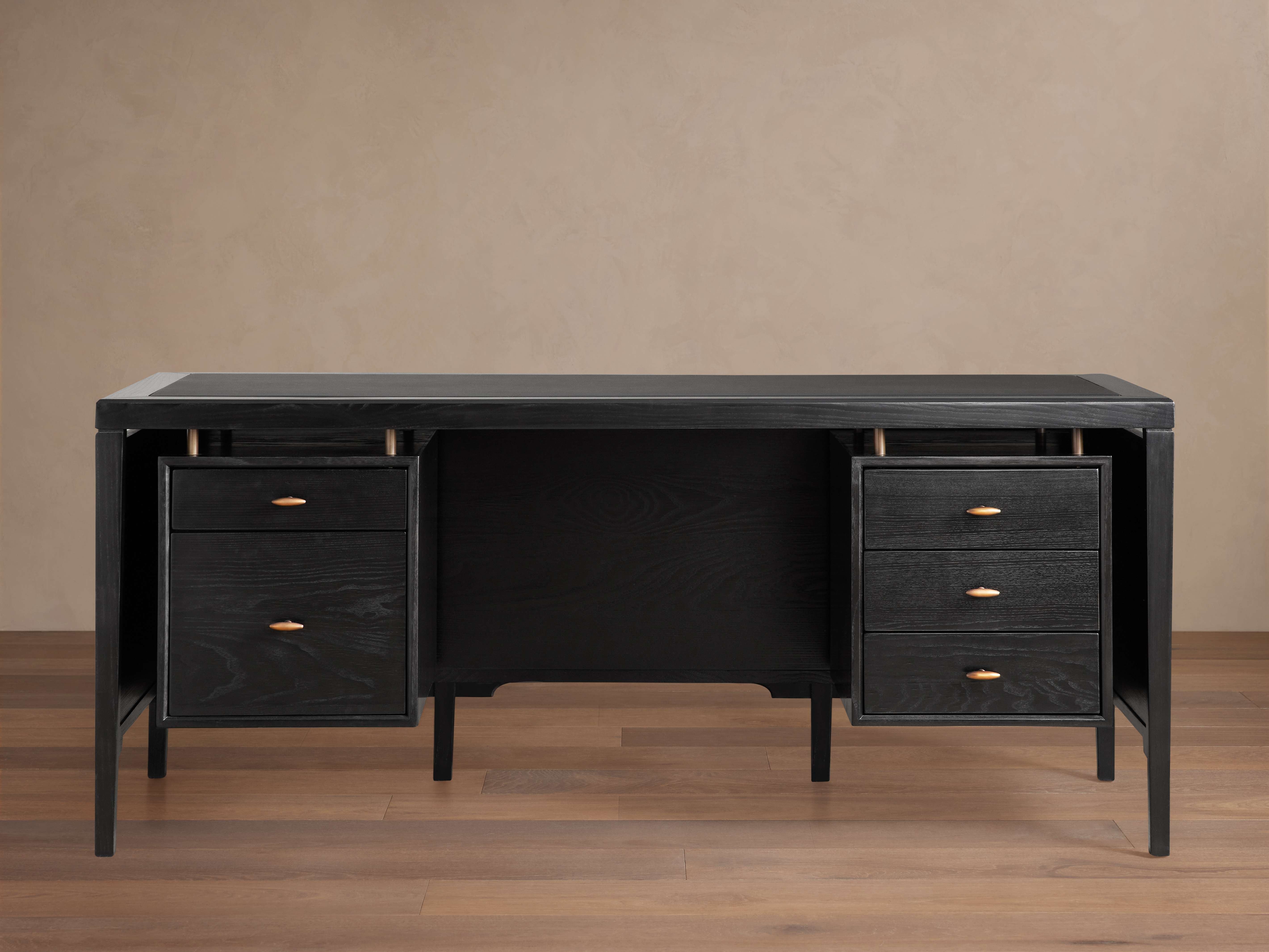 Brock Executive Desk – Arhaus