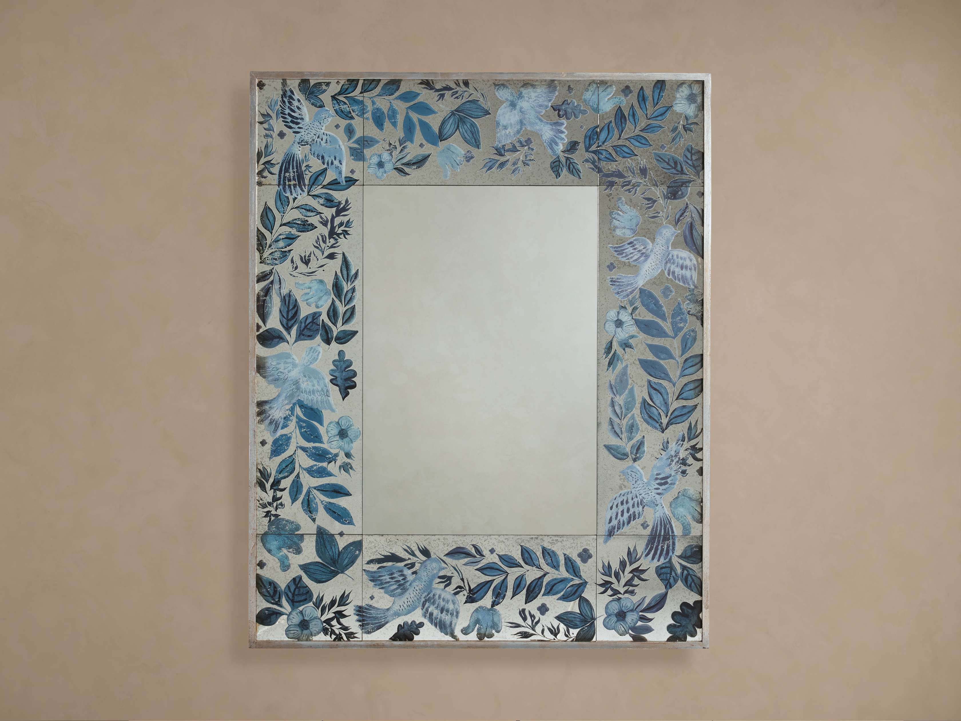 Fae Wall Mirror – Arhaus