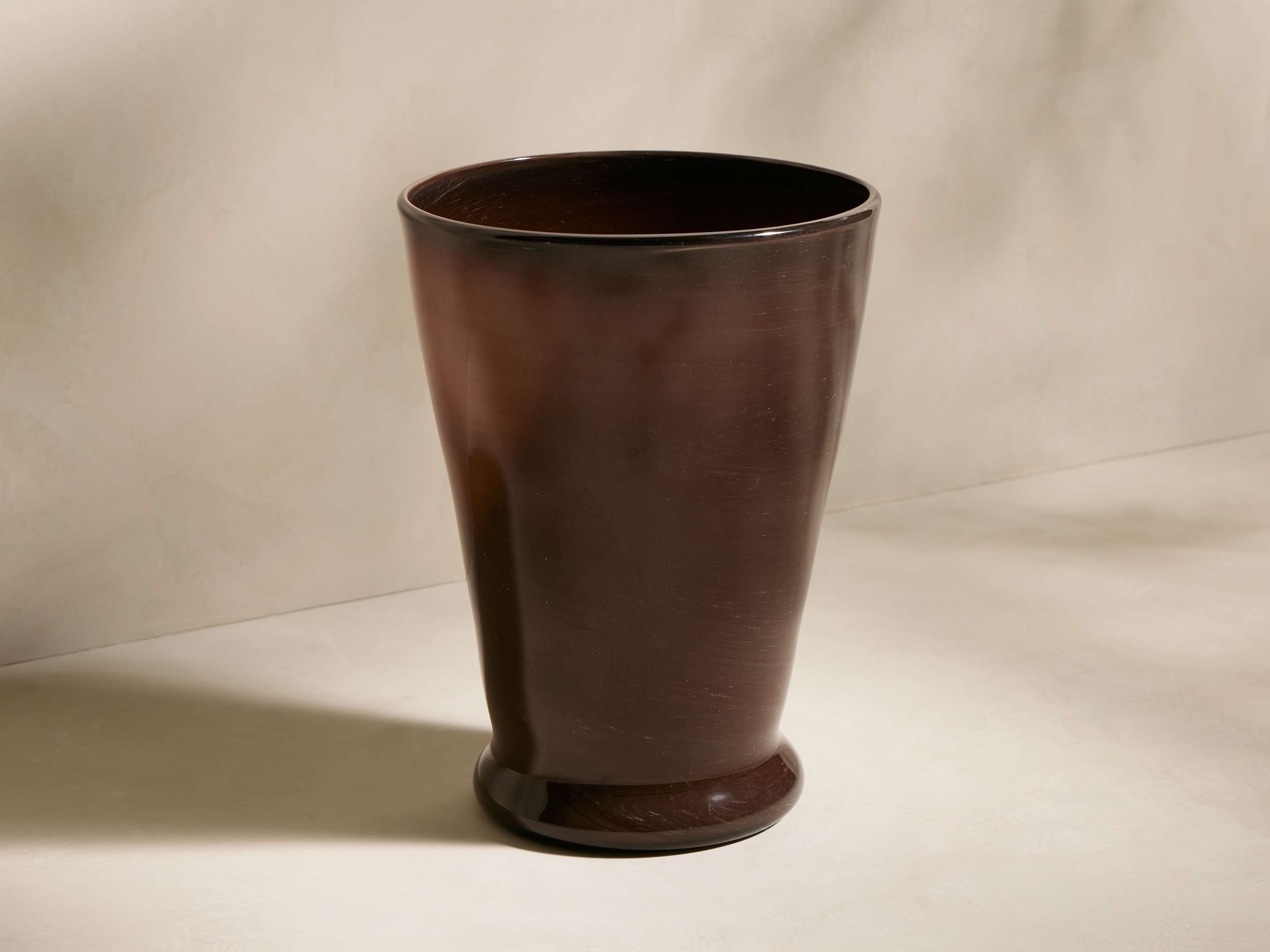 Cassia Vase – Arhaus