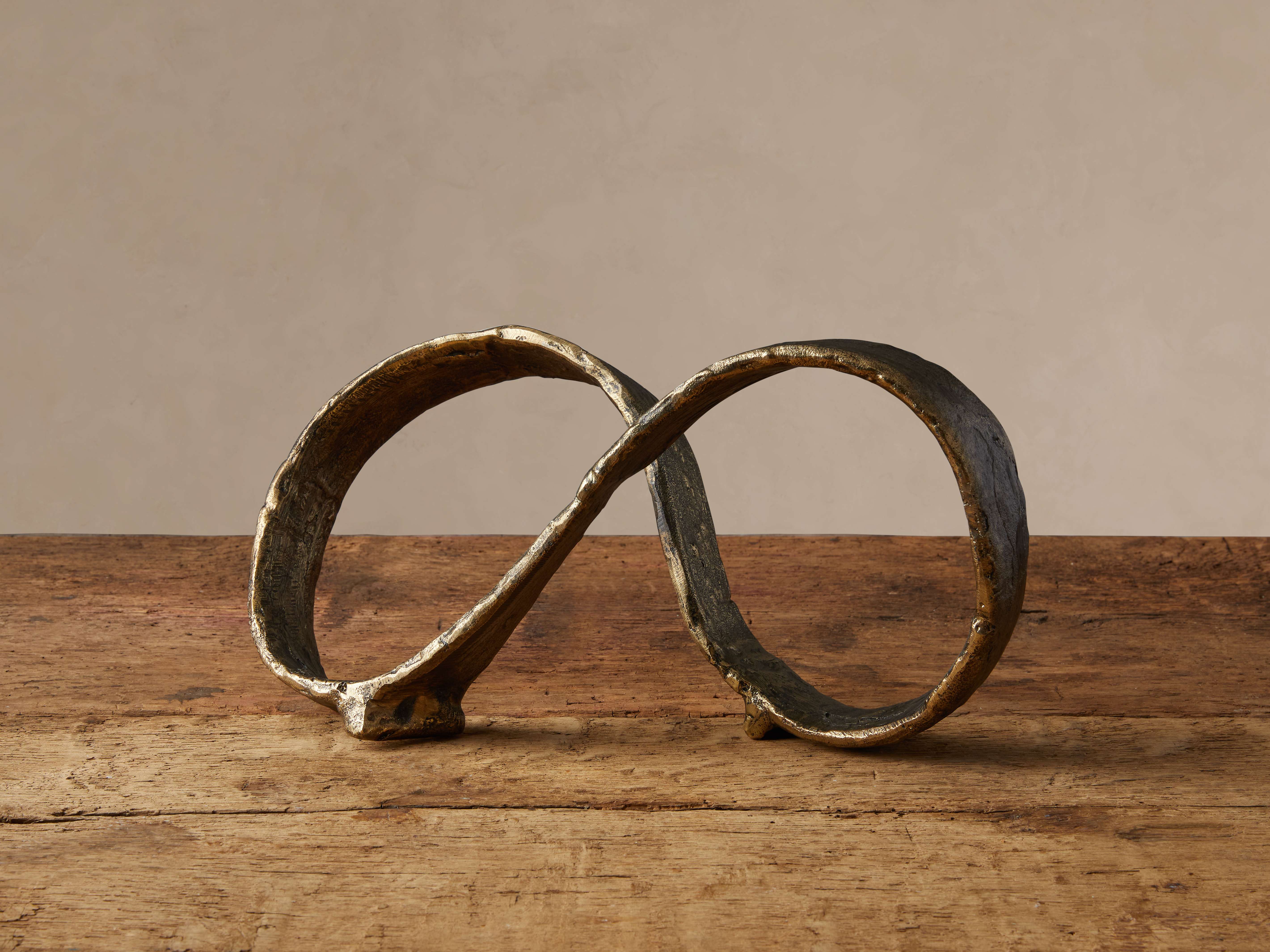 Nowles Sculpture – Arhaus