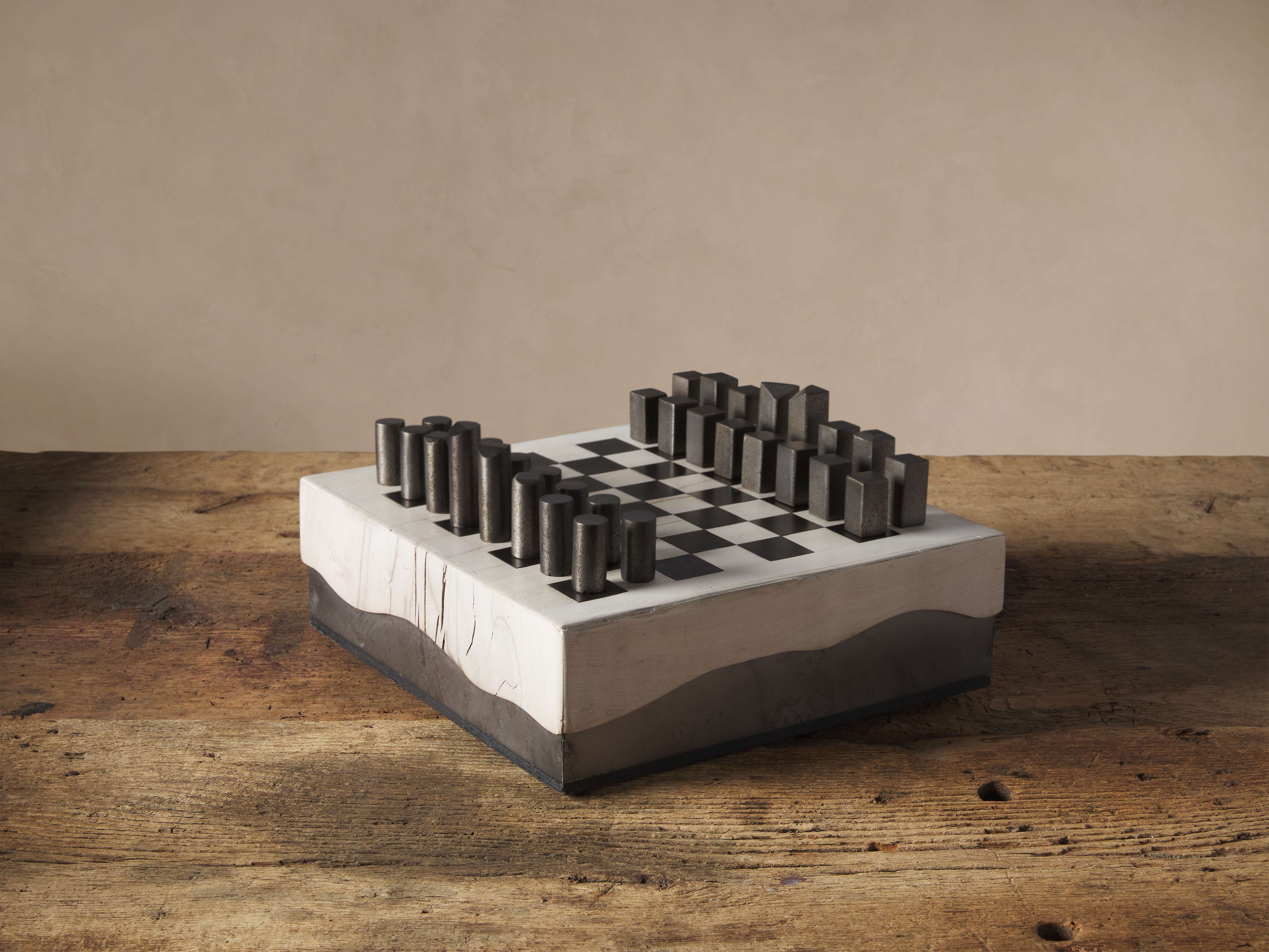 Sierra Boxed Chess Set – Arhaus