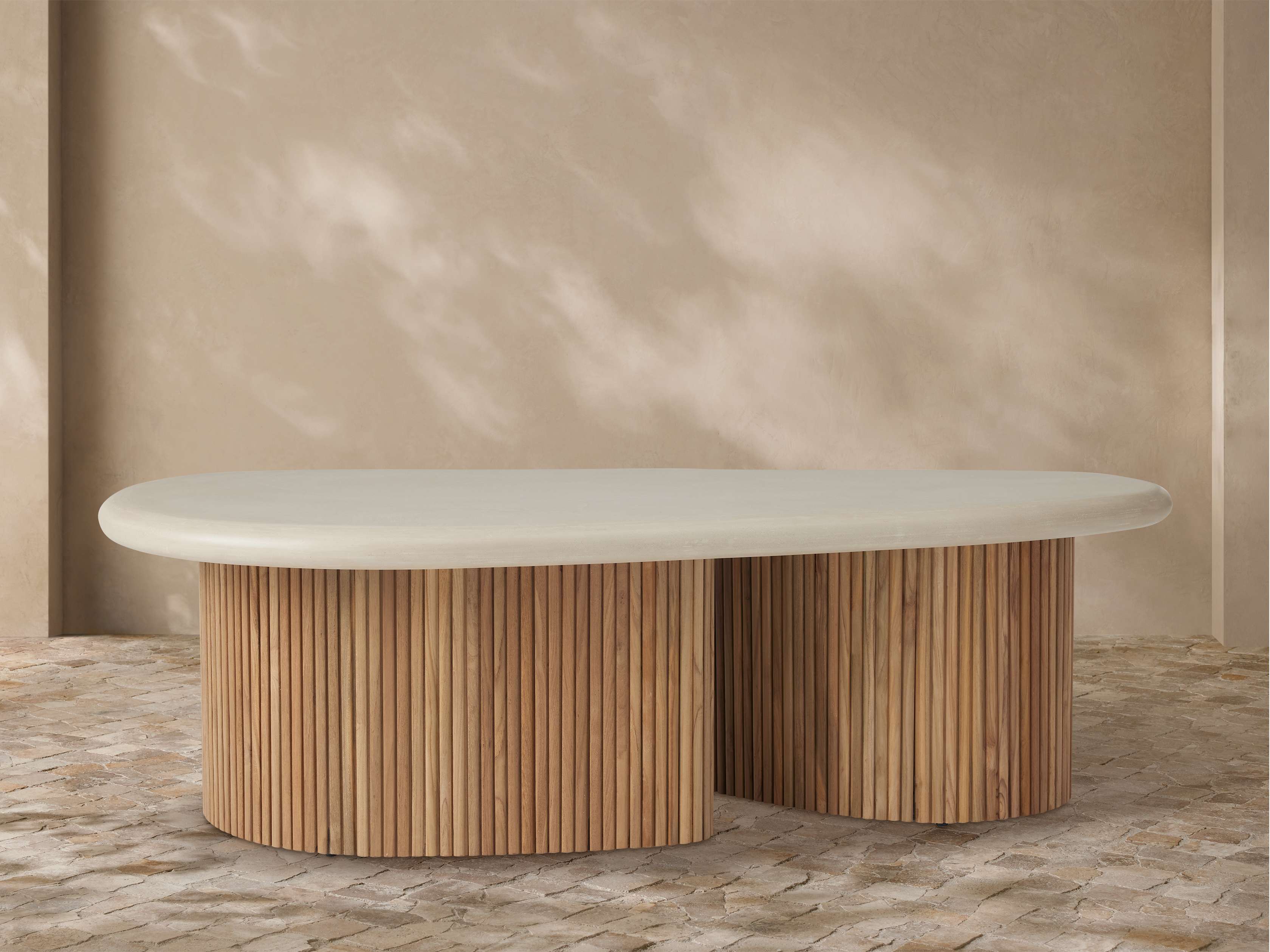 Alesso Outdoor Coffee Table – Arhaus